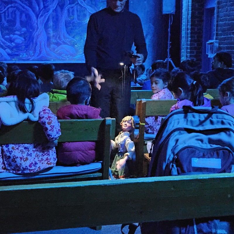 Make a Monthly Gift to Sustain Puppet Showplace!