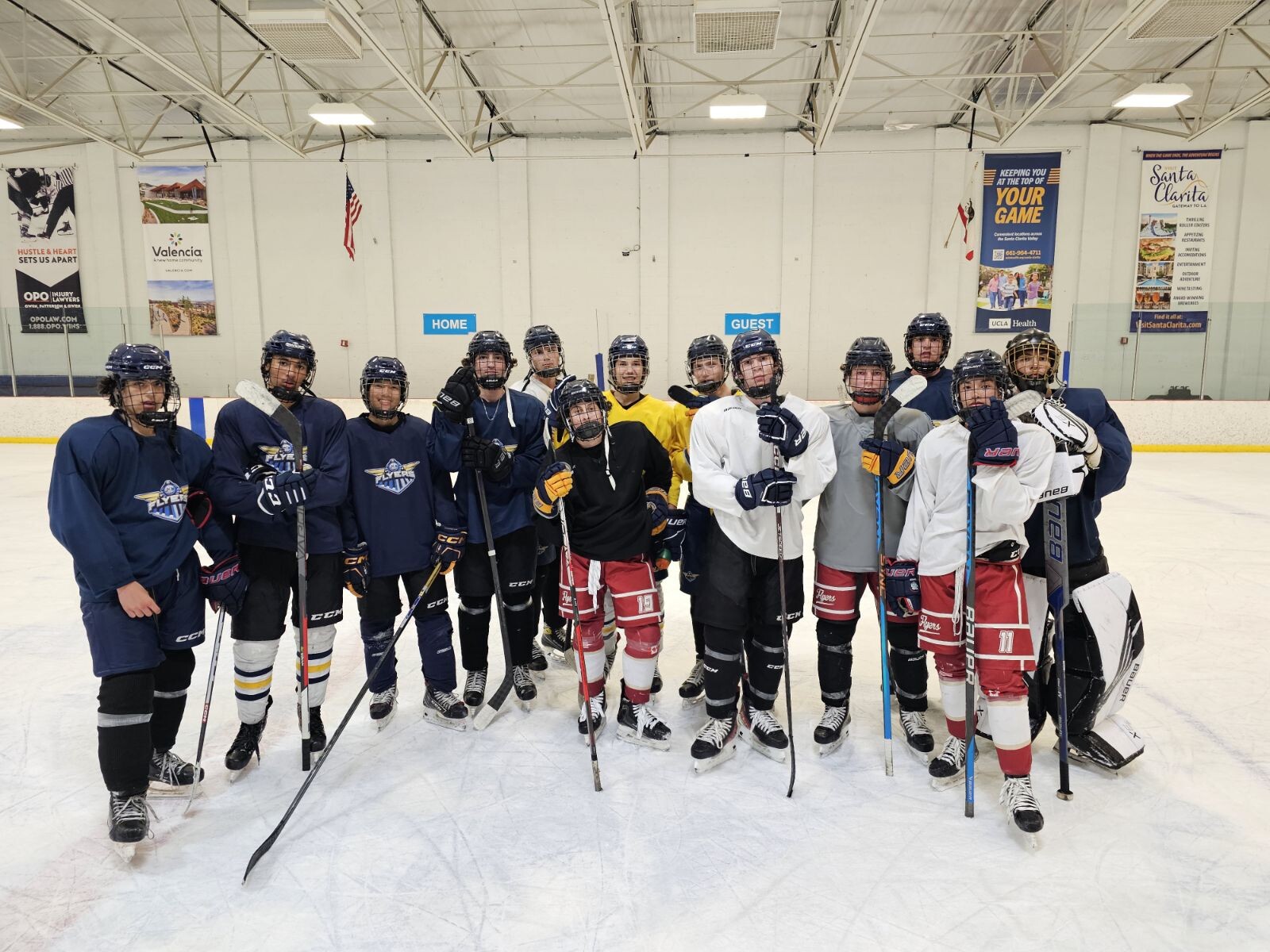 Santa Clarita Flyers 16AAA Hockey Team