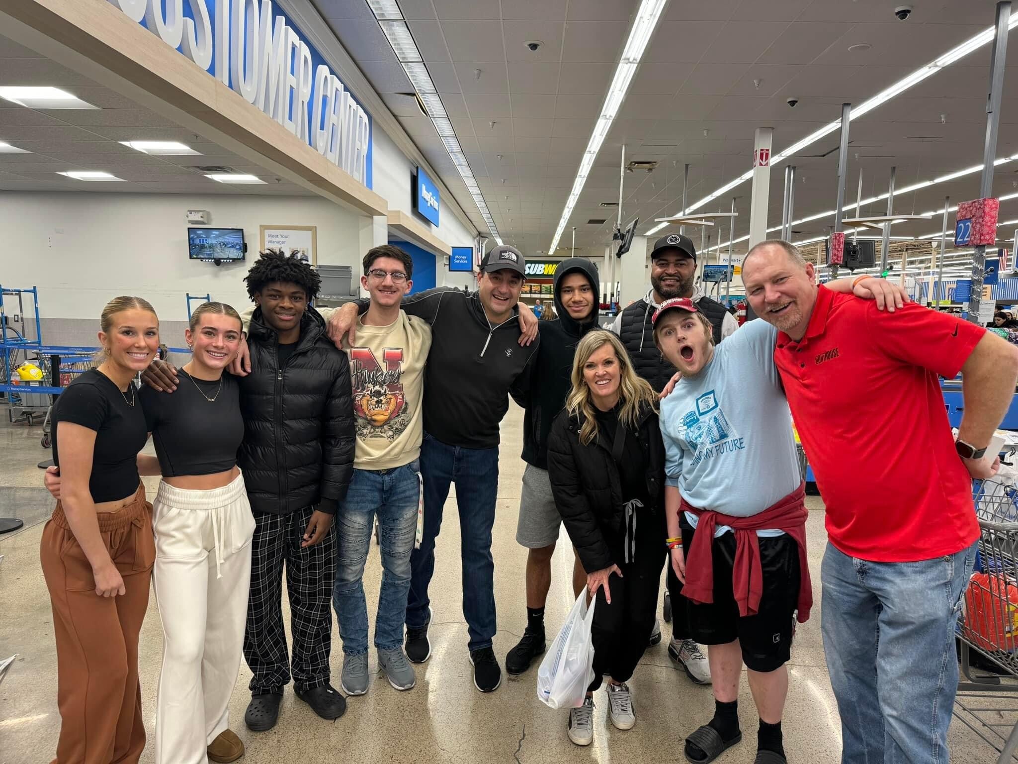 Lighthouse Annual Holiday Shopping