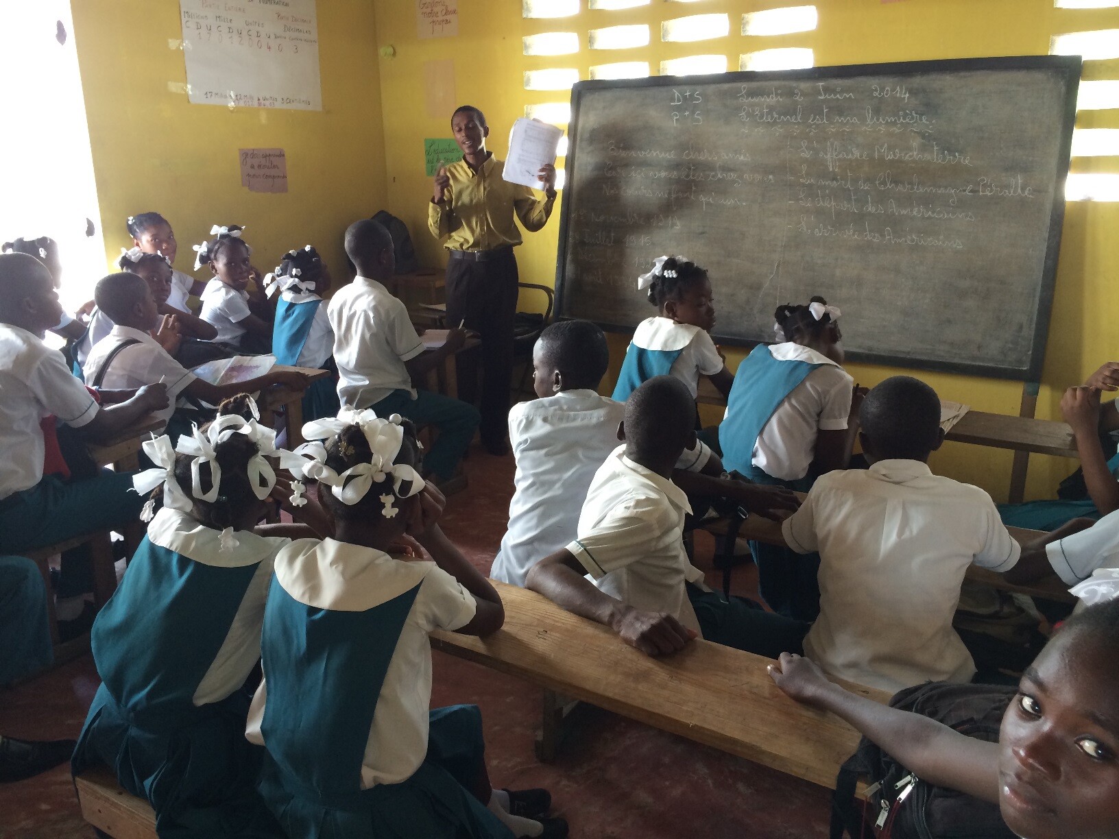 Greene Ave Stoop Sale
