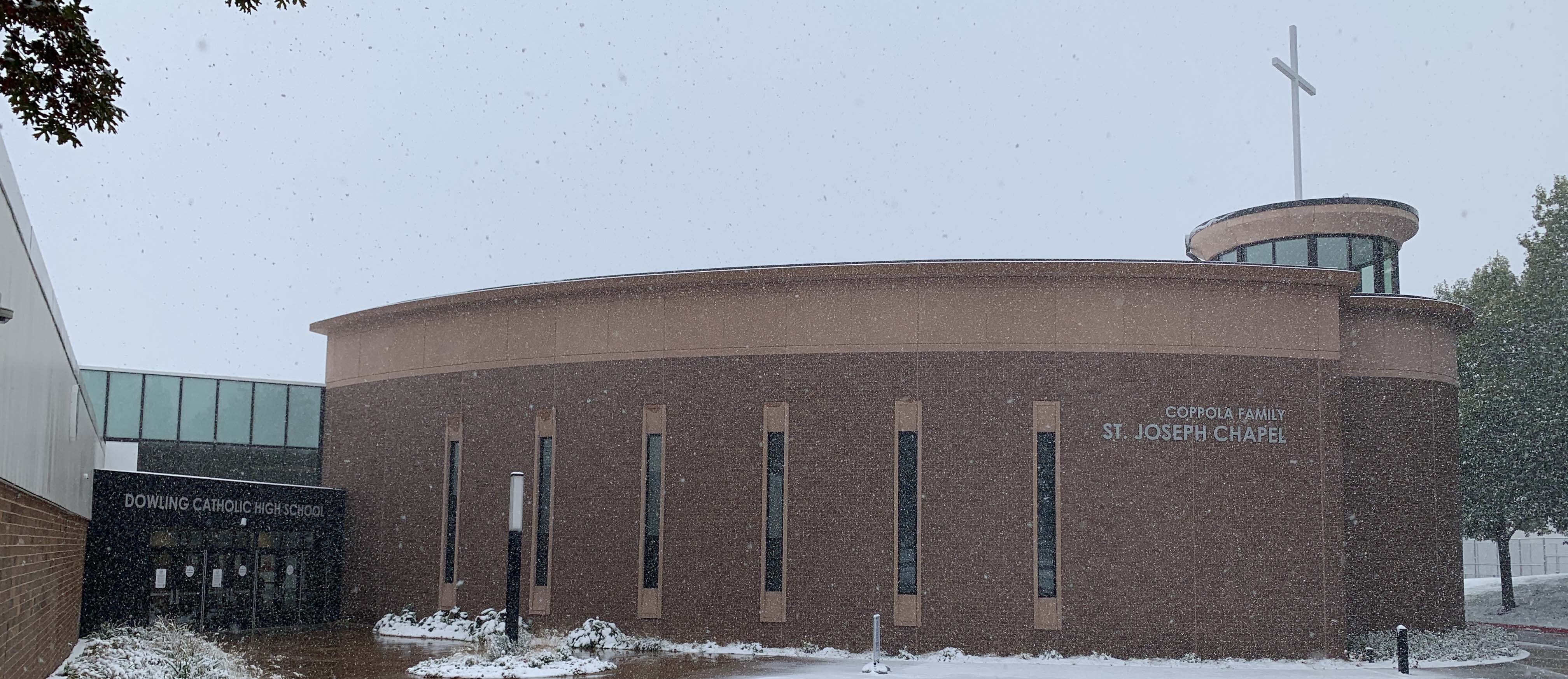 DCHS Christmas Baskets | Dowling Catholic High School