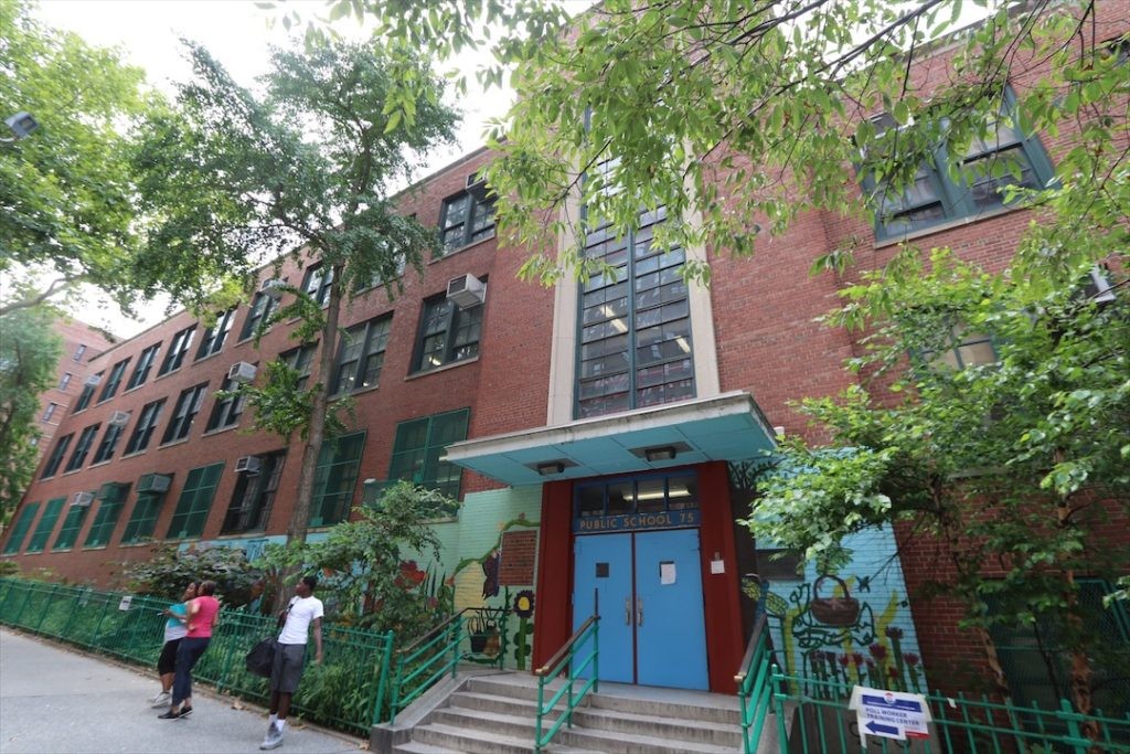 PS 75 2024 Book Fair // Feria del Libros | PS 75 Parent-Teacher Association