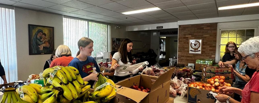 Casa Maria Food Shelf | St Nicholas Episcopal Church