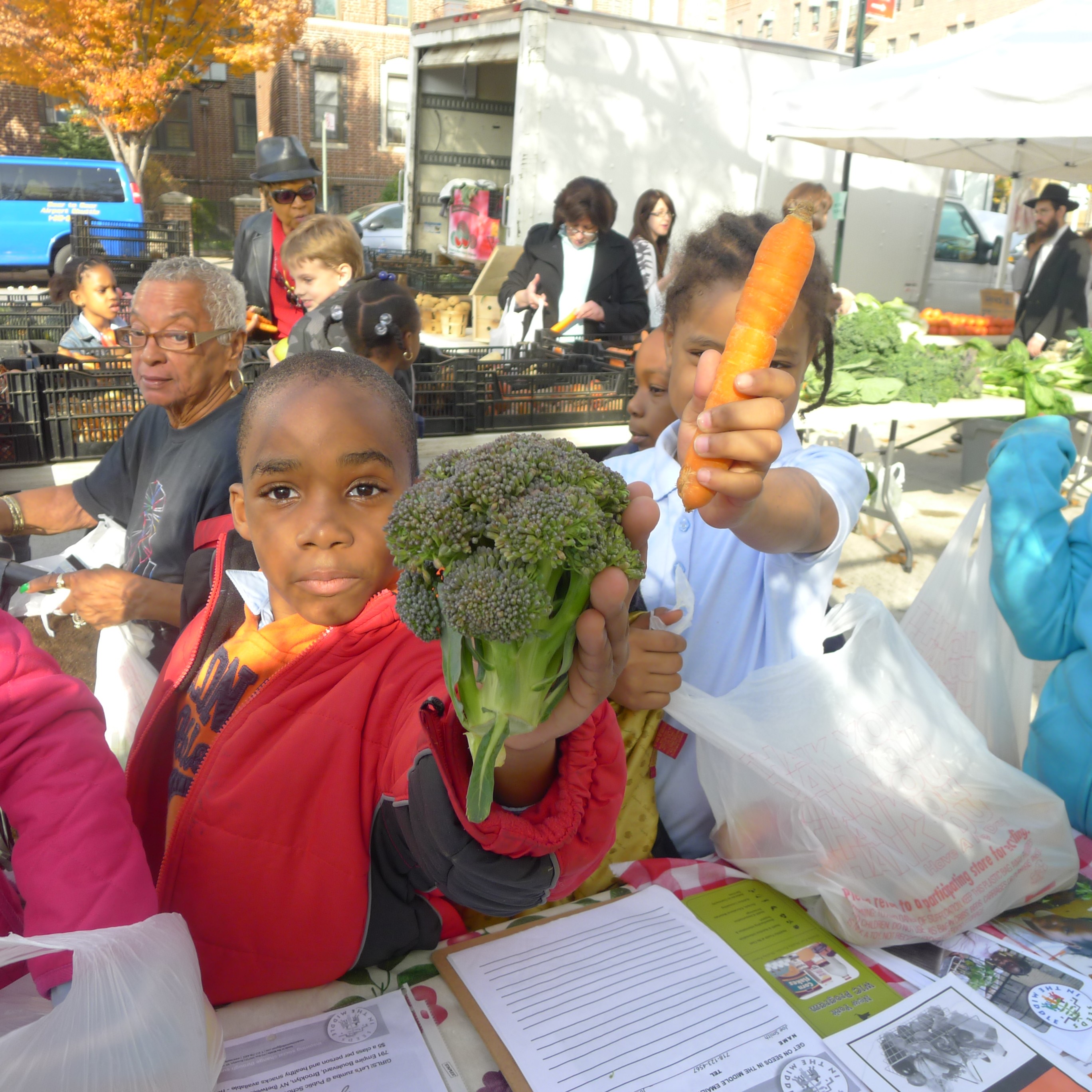 Give to Seeds In The Middle for 2023