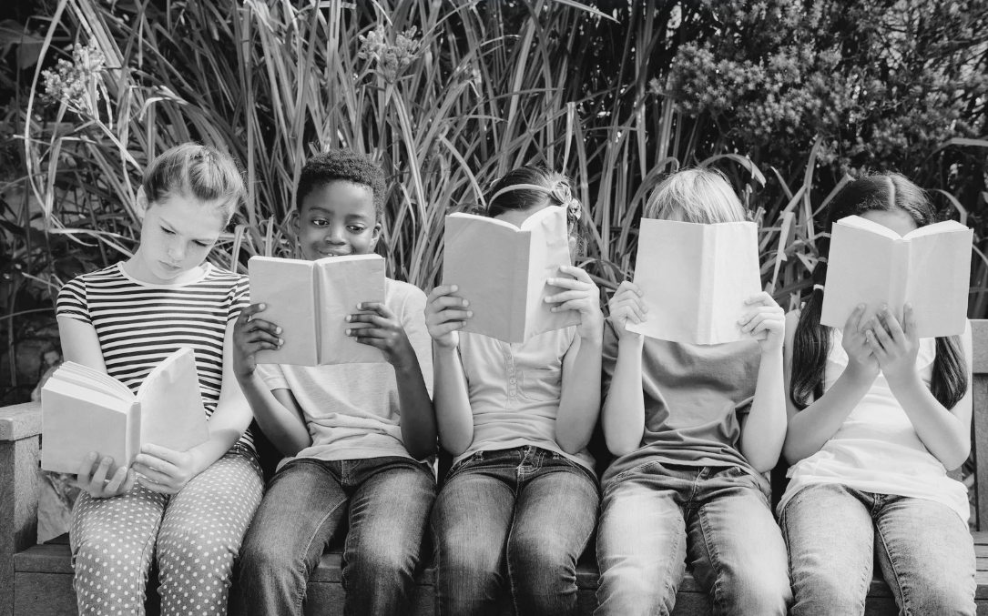 Read & Write to Win: A Book Review Contest for Astoria Readers