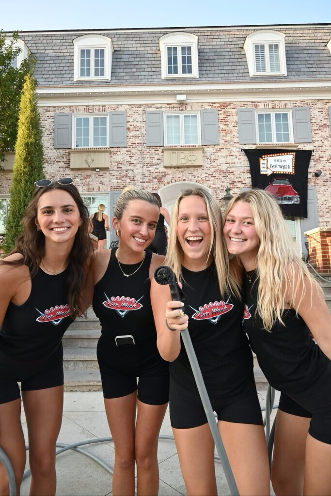 KU Pi Beta Phi Car Wash 2023