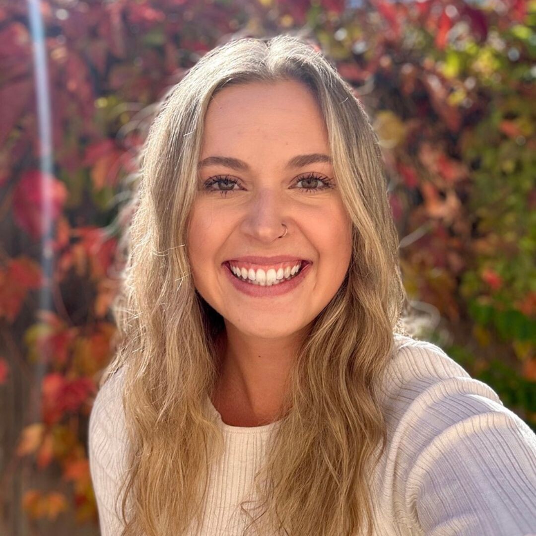 Sharon Carswell's Instagram, Twitter & Facebook on IDCrawl