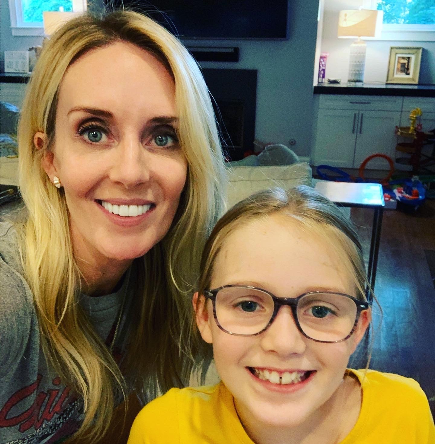 Shine Gold for Childhood Cancer